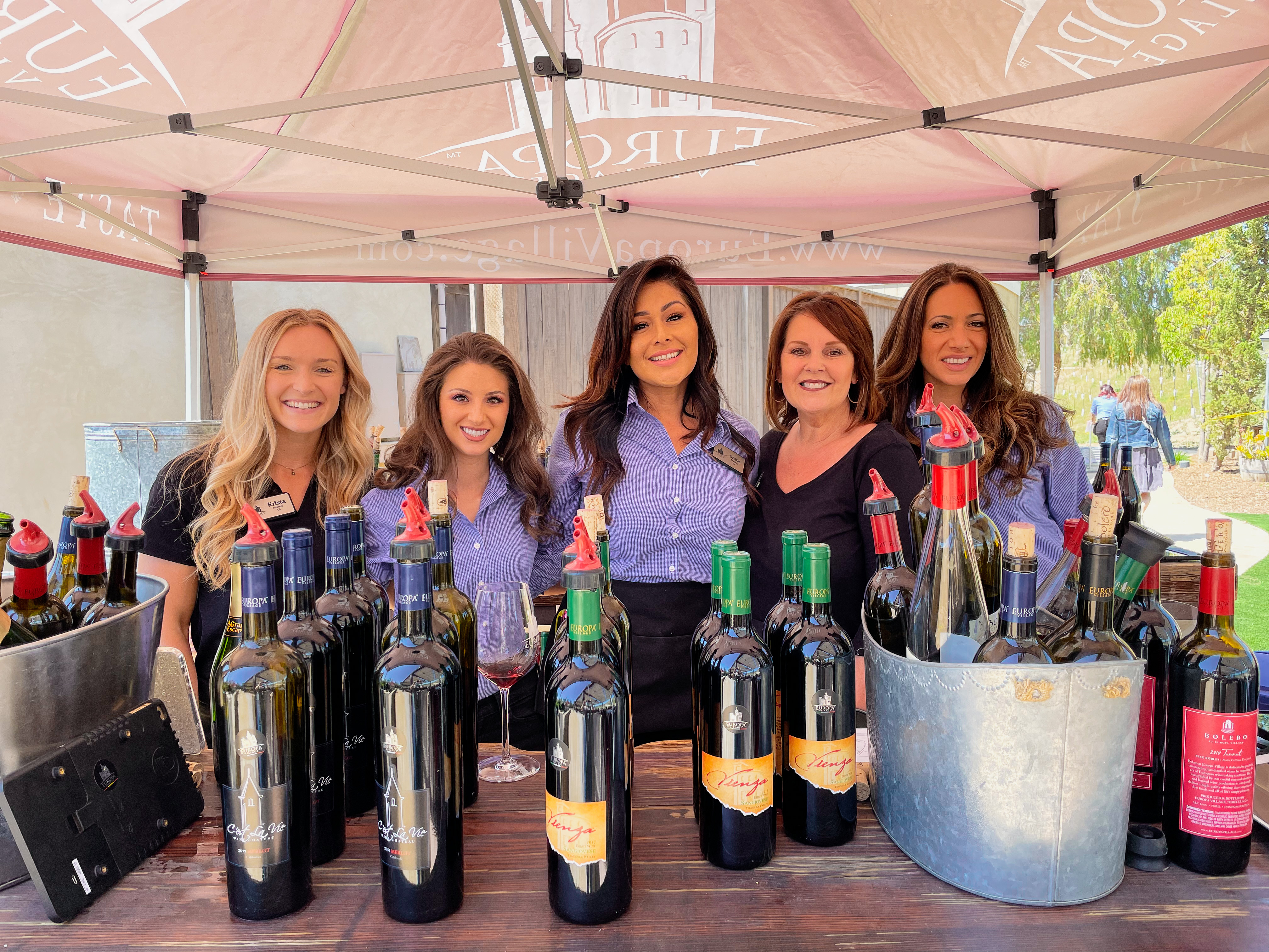 Restaurant Busser | Europa Village Winery and Resort