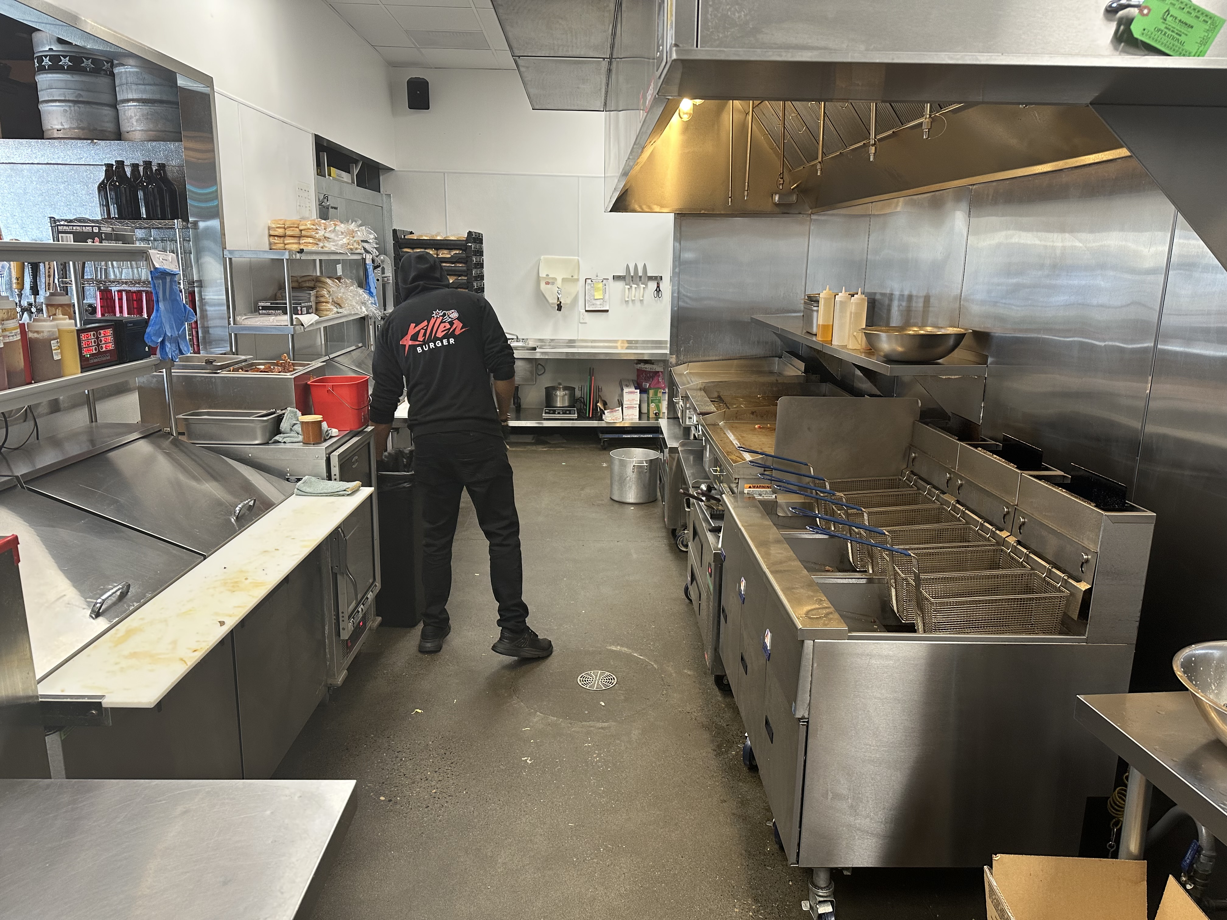 Crew Member | Killer Burger
