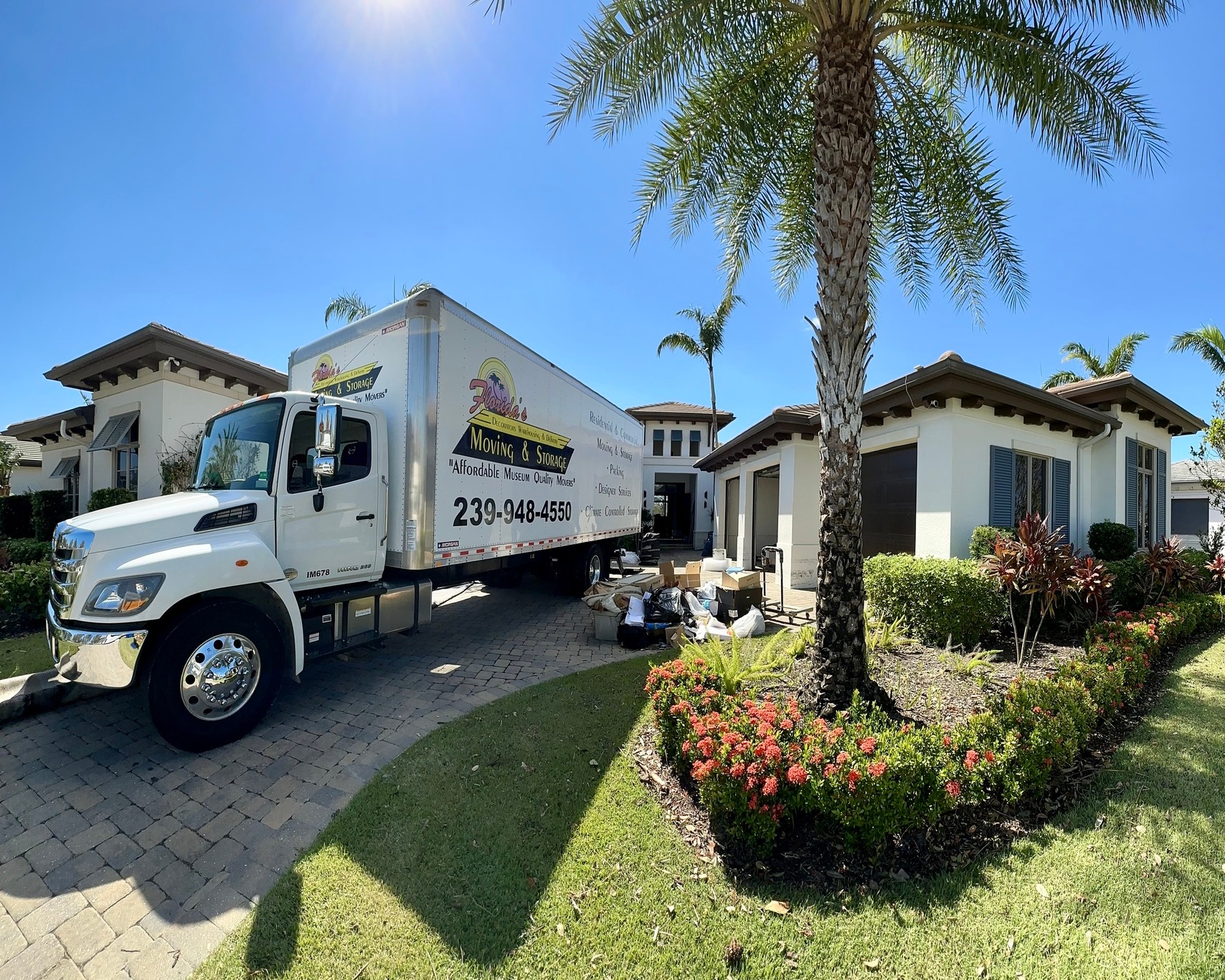 Florida's Decorators Warehouse