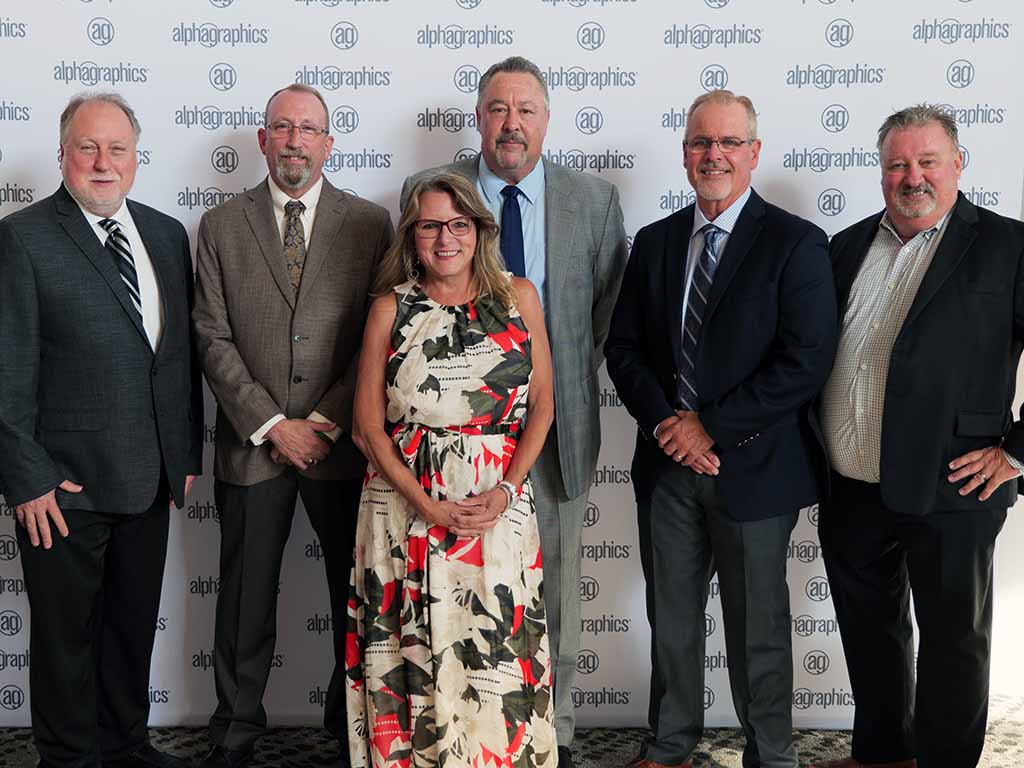 AlphaGraphics - US842