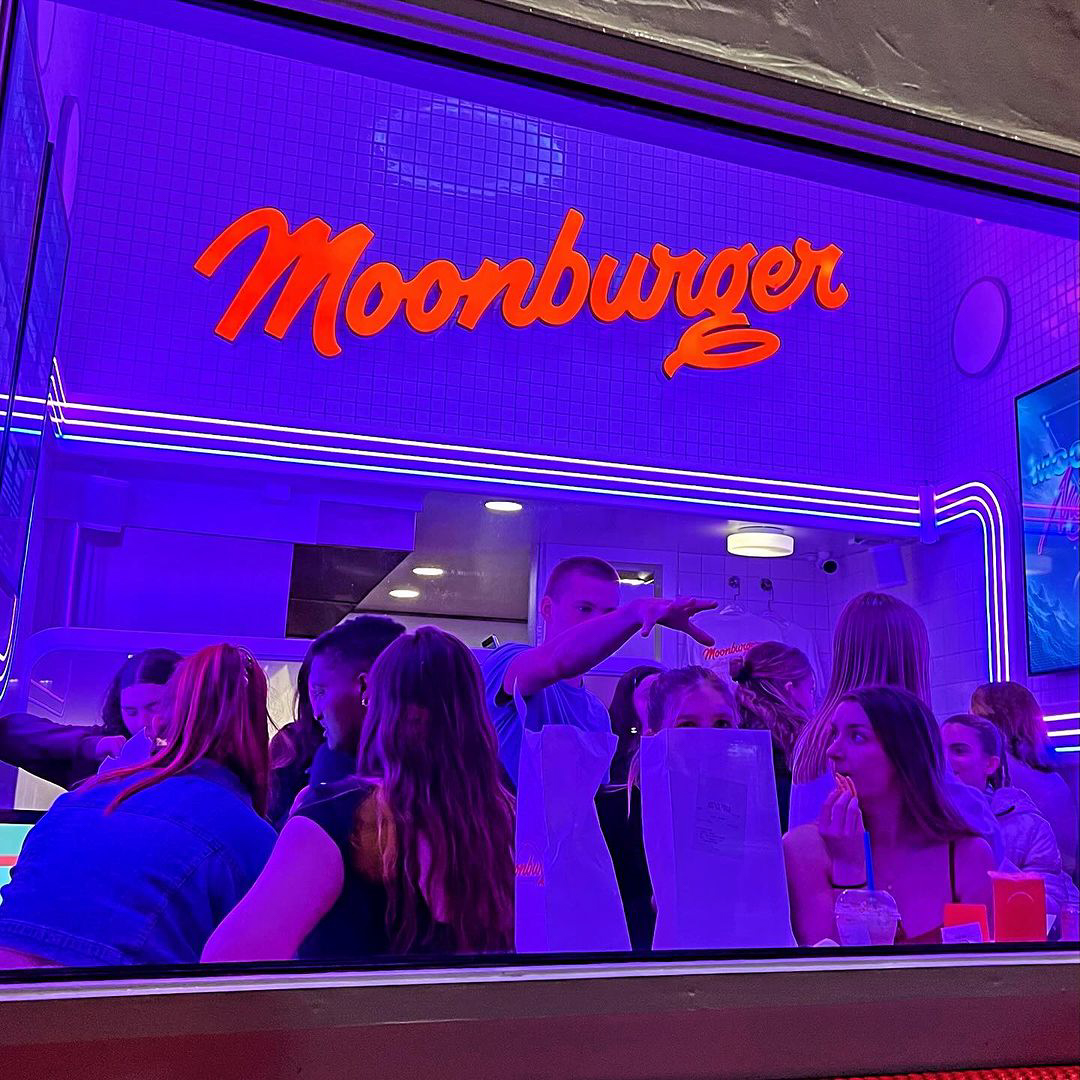Moonburger