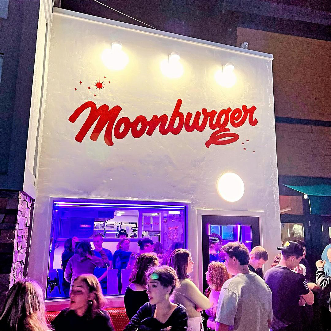 Moonburger