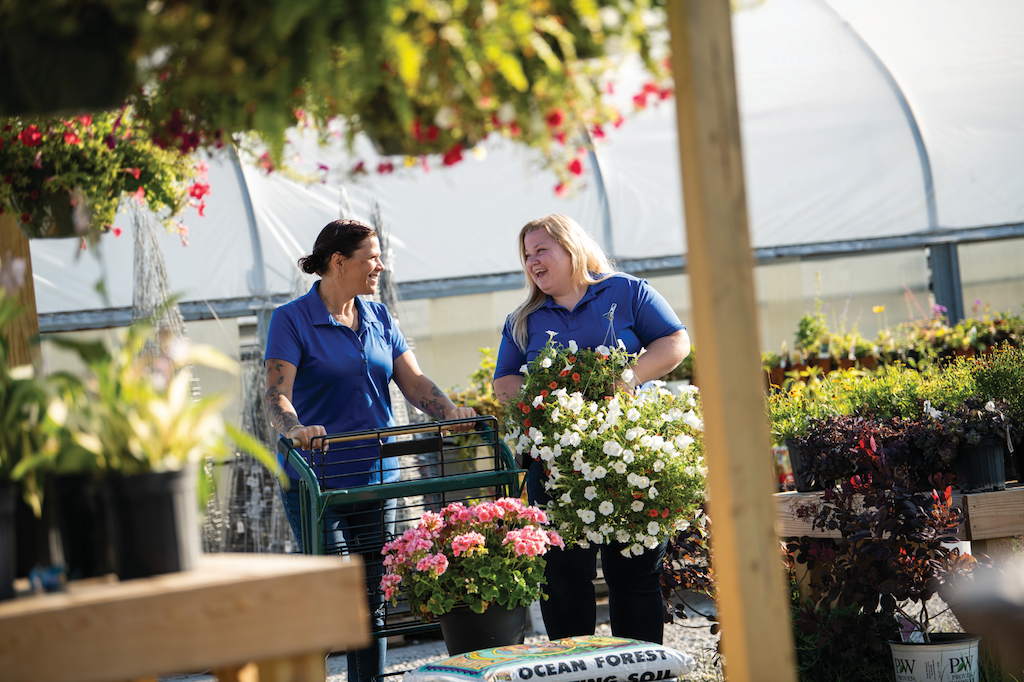 Hardware Sales Associate | Northwoods Wholesale Outlet