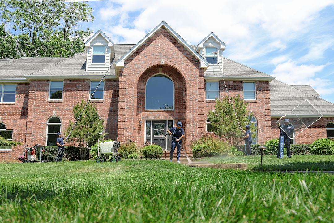 Window Cleaning Technician | Sparkle Squad of Charleston