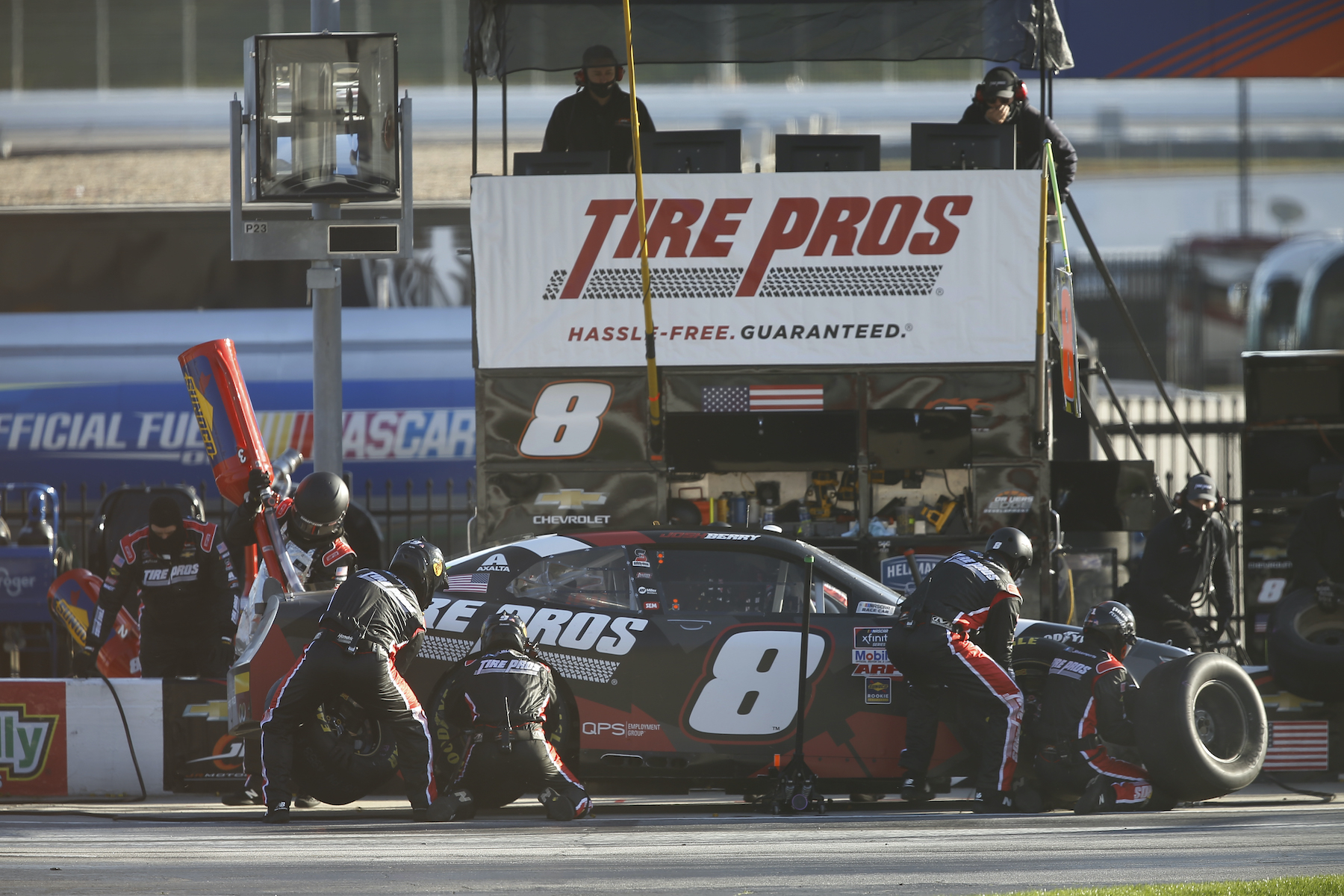 Stone Tire Pros and Auto